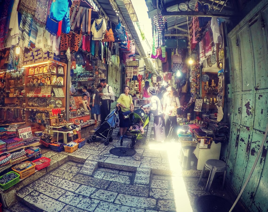 Top 10 UNFORGETTABLE things to do in Israel!